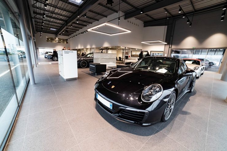 Les limougeauds aiment les belles mécaniques : Enfin un Centre Porsche ...